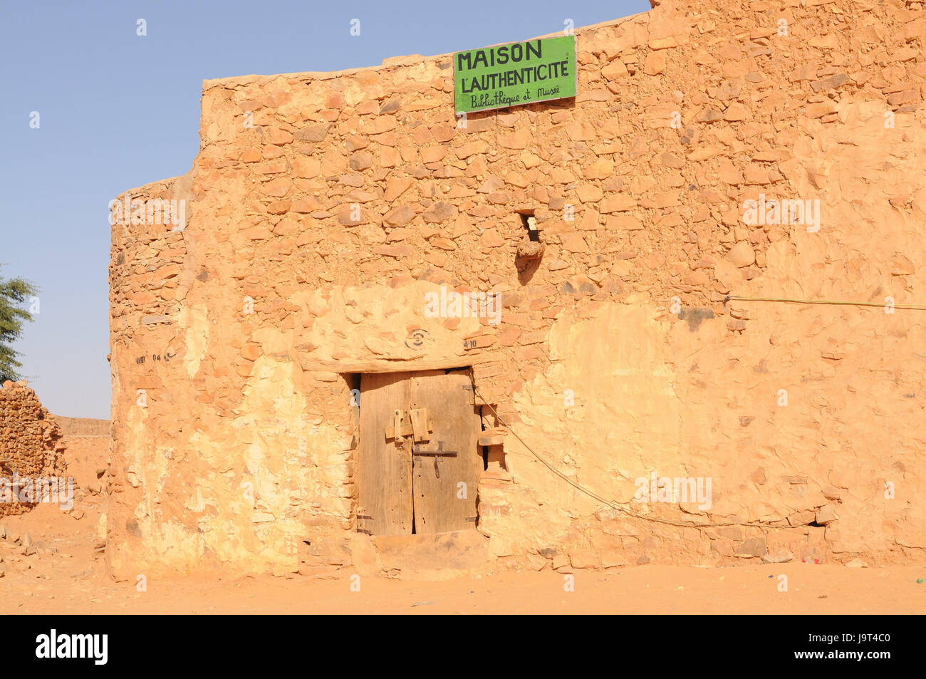 Mauritania,Adrar,Chinguetti,library,facade,door,Africa,West Africa ...