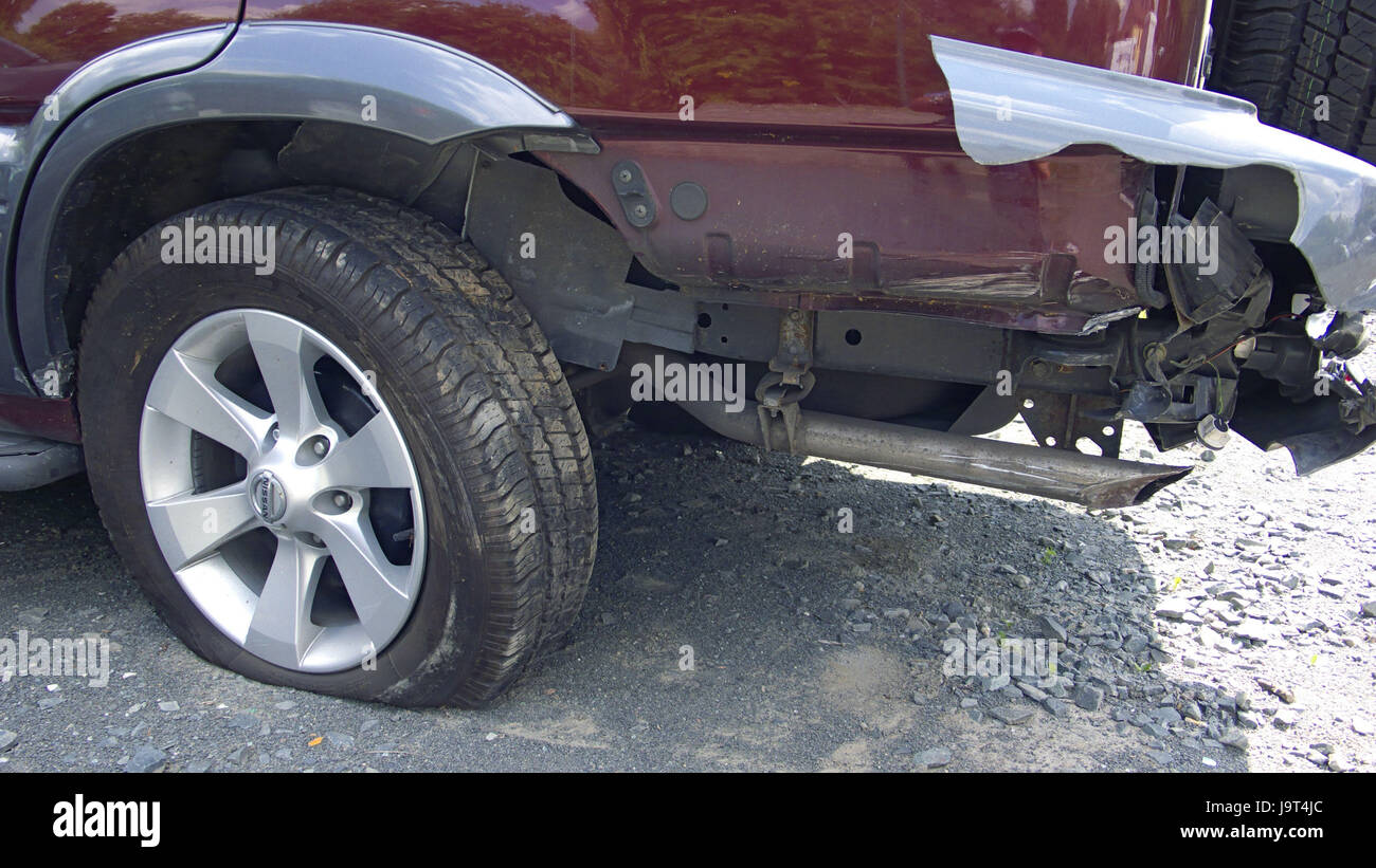 Total loss accident hi-res stock photography and images - Alamy