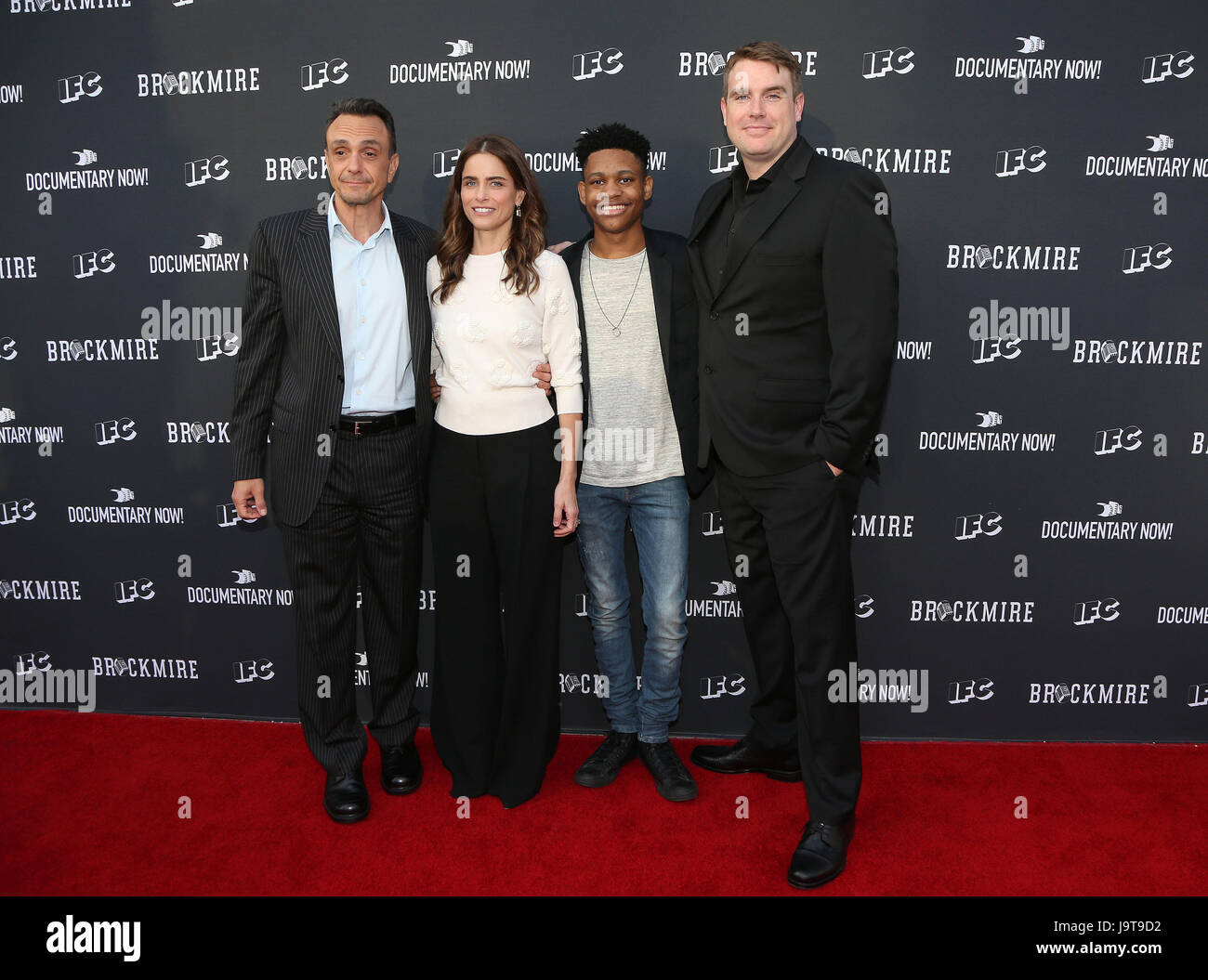 1May 2017 - North Hollywood, California - Hank Azaria, Amanda Peet ...