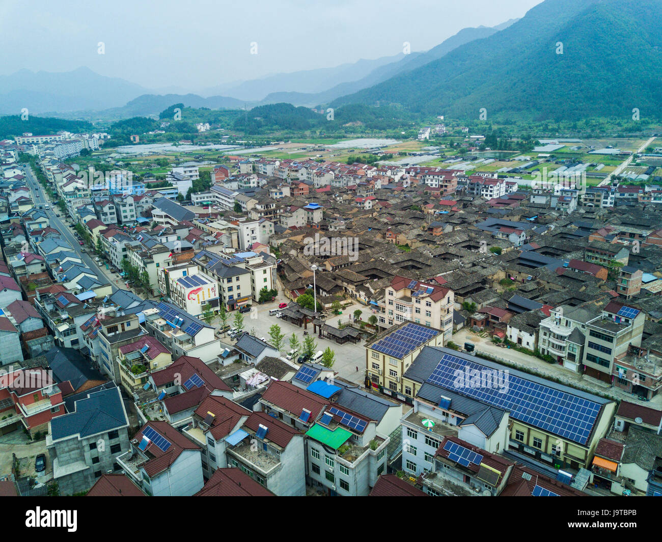 Rooftop installations hi-res stock photography and images - Alamy