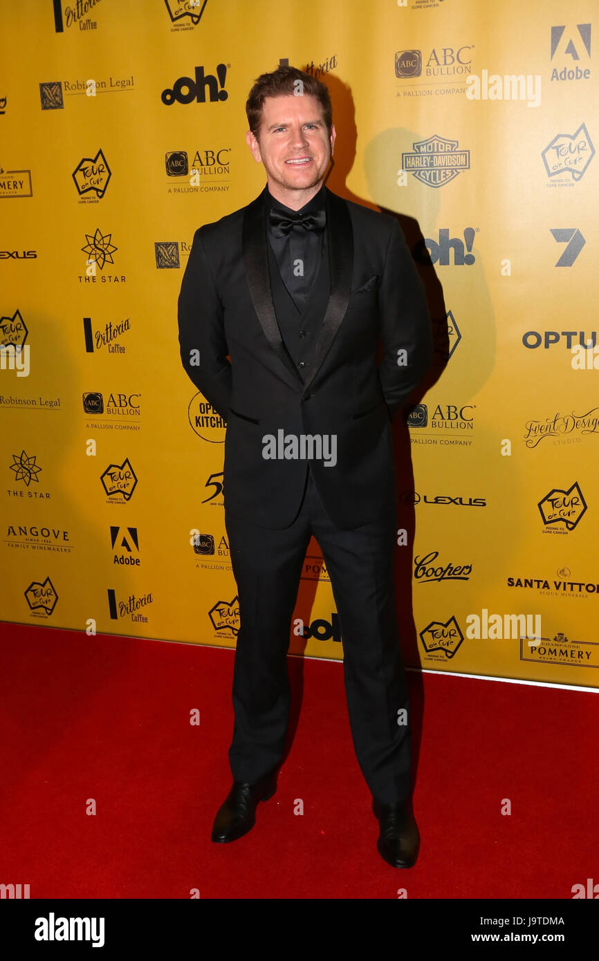 Sydney, NSW, Australia. 3rd June, 2017. Sam Mac arriving on the red ...