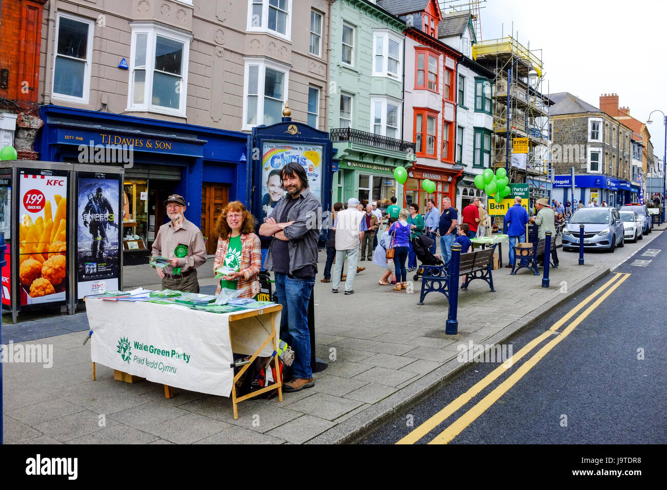 Labour support before general hi-res stock photography and images - Alamy