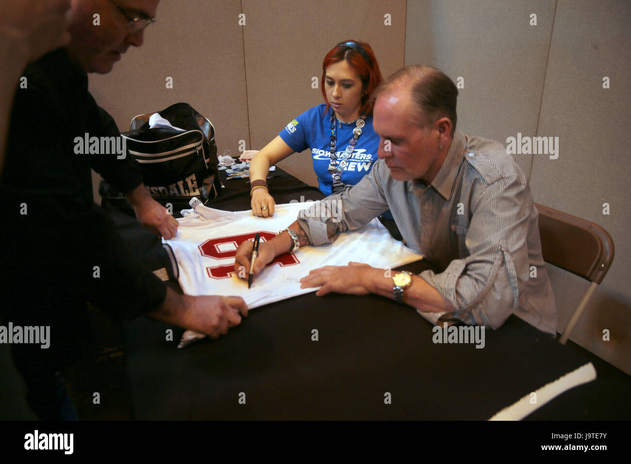 Paul quezada neiman hi-res stock photography and images - Alamy