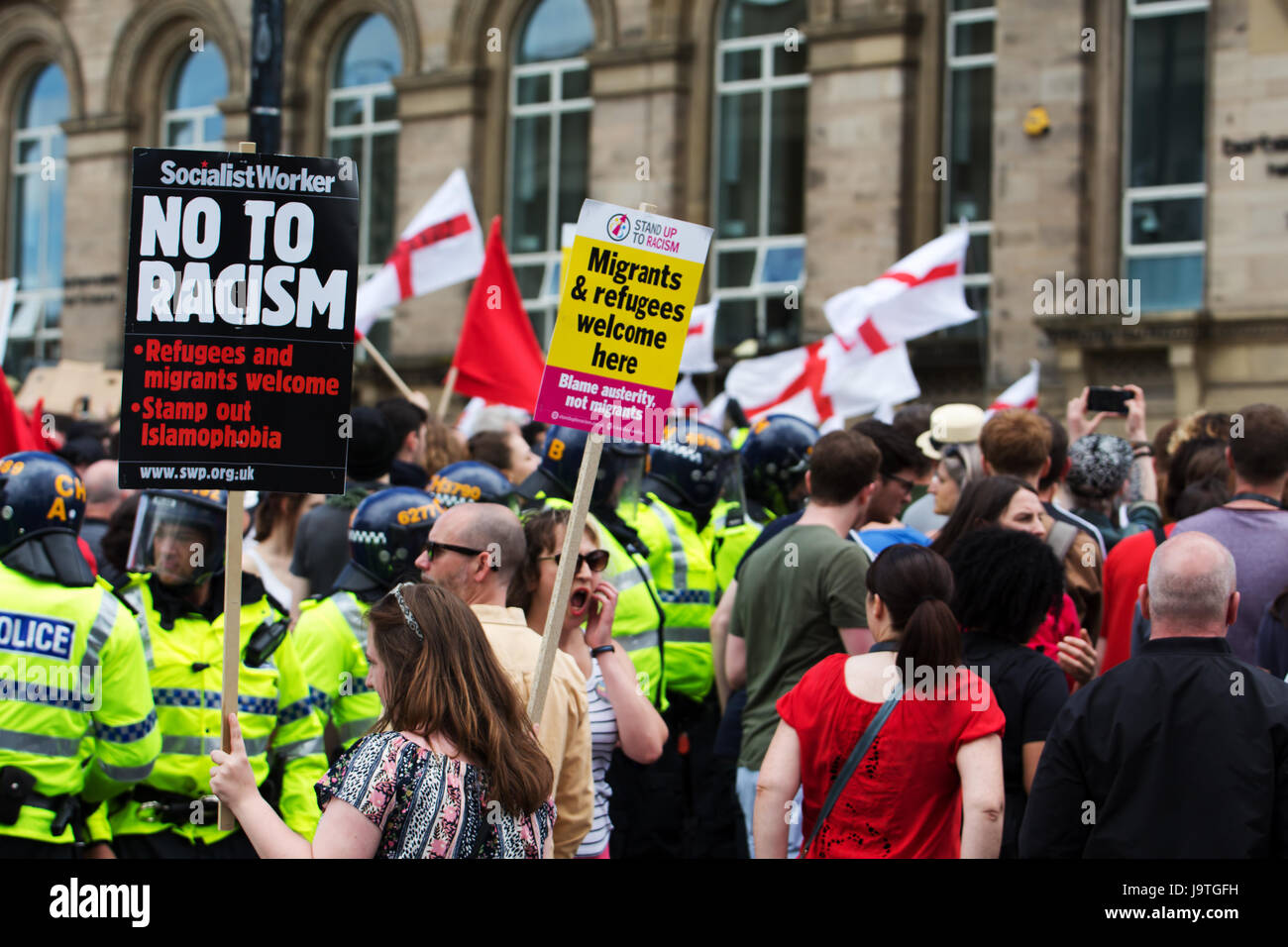 Liverpool UK, 3rd June 2017. EDL supporters and Anti- Fascist ...