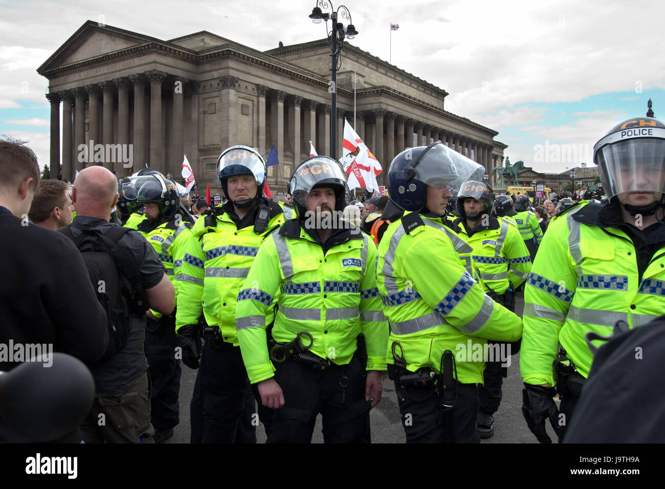 Liverpool UK, 3rd June 2017. EDL supporters and Anti- Fascist ...