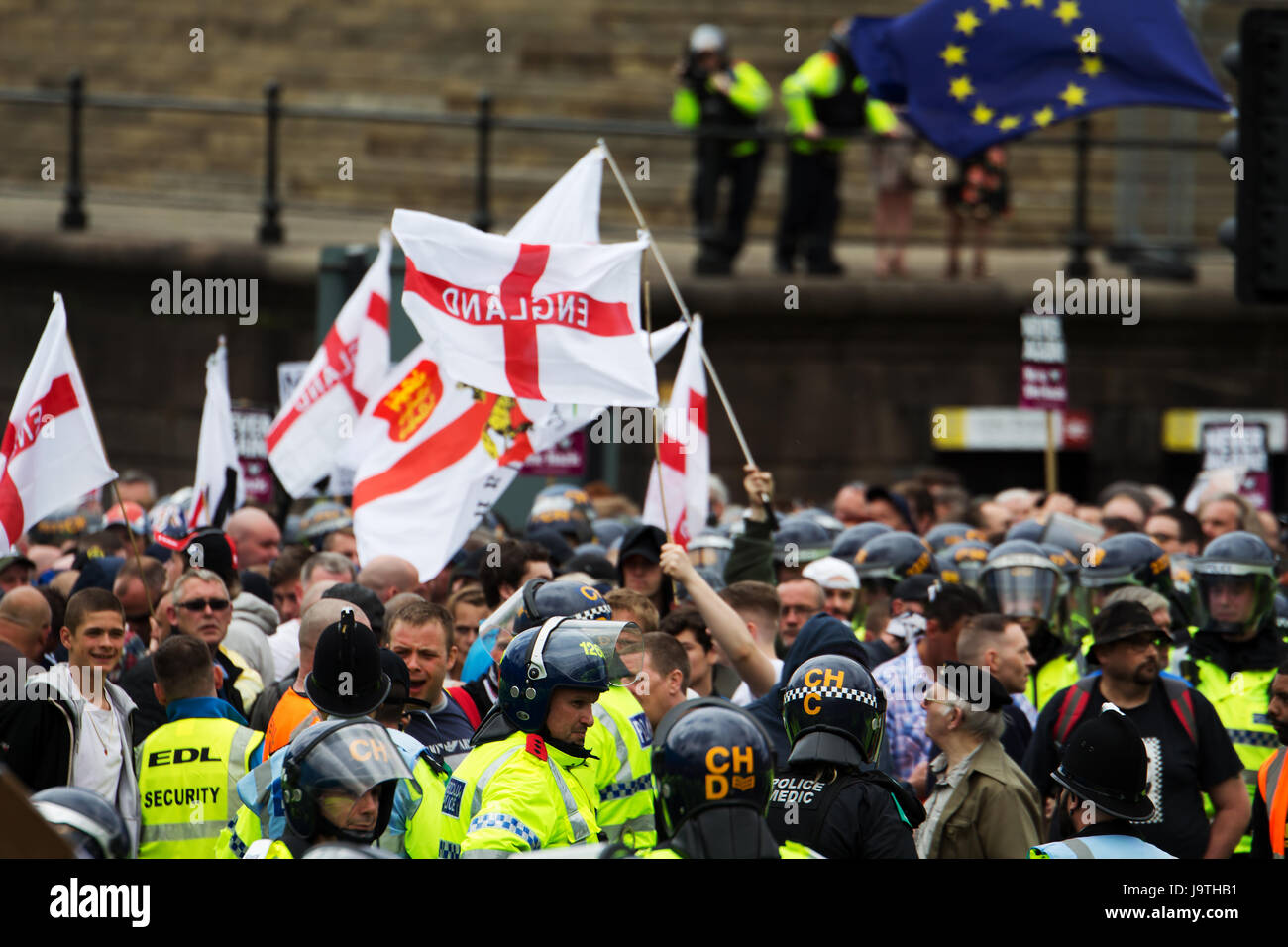 Liverpool UK, 3rd June 2017. EDL supporters and Anti- Fascist ...