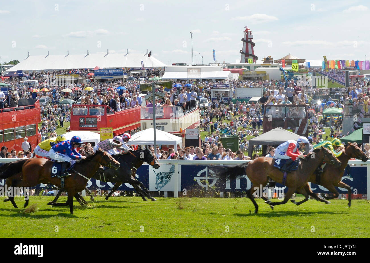 Epsom, UK. 3rd June, 2017. Investec Derby Day Meeting at Epsom ...