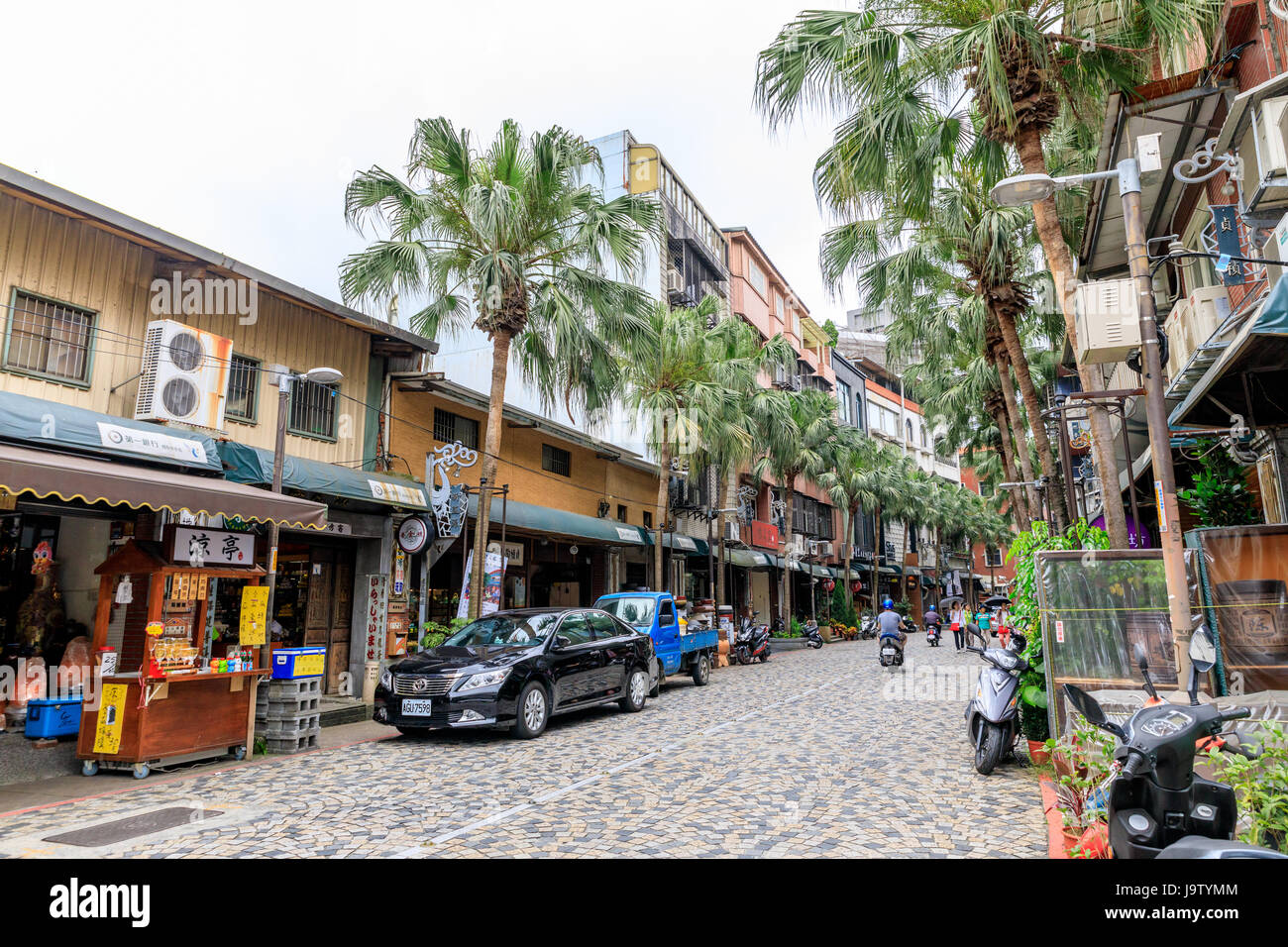 May 24, 2017 The view of Yingge District, the Ceramic Town in New Taipei City, Taiwan - Tour ...