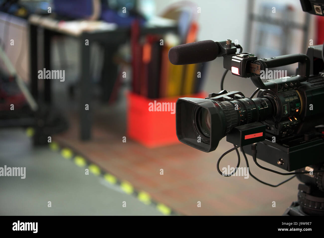 video camera in tv studio Stock Photo - Alamy