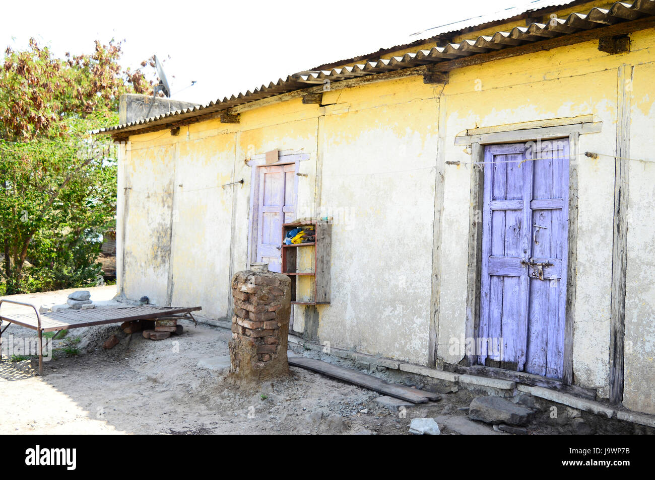 Rural maharashtra house hi-res stock photography and images - Alamy