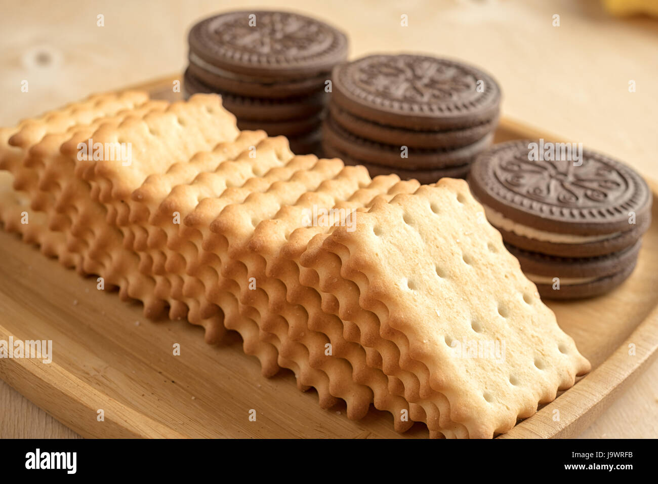 Whole grain cracker cheddar hi-res stock photography and images - Alamy