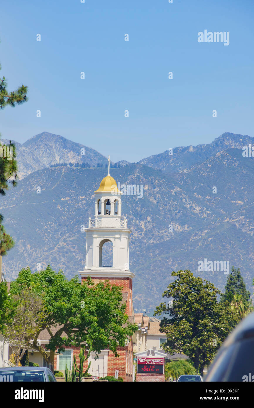Afternoon view of First Baptist Church of Temple City with mountain ...