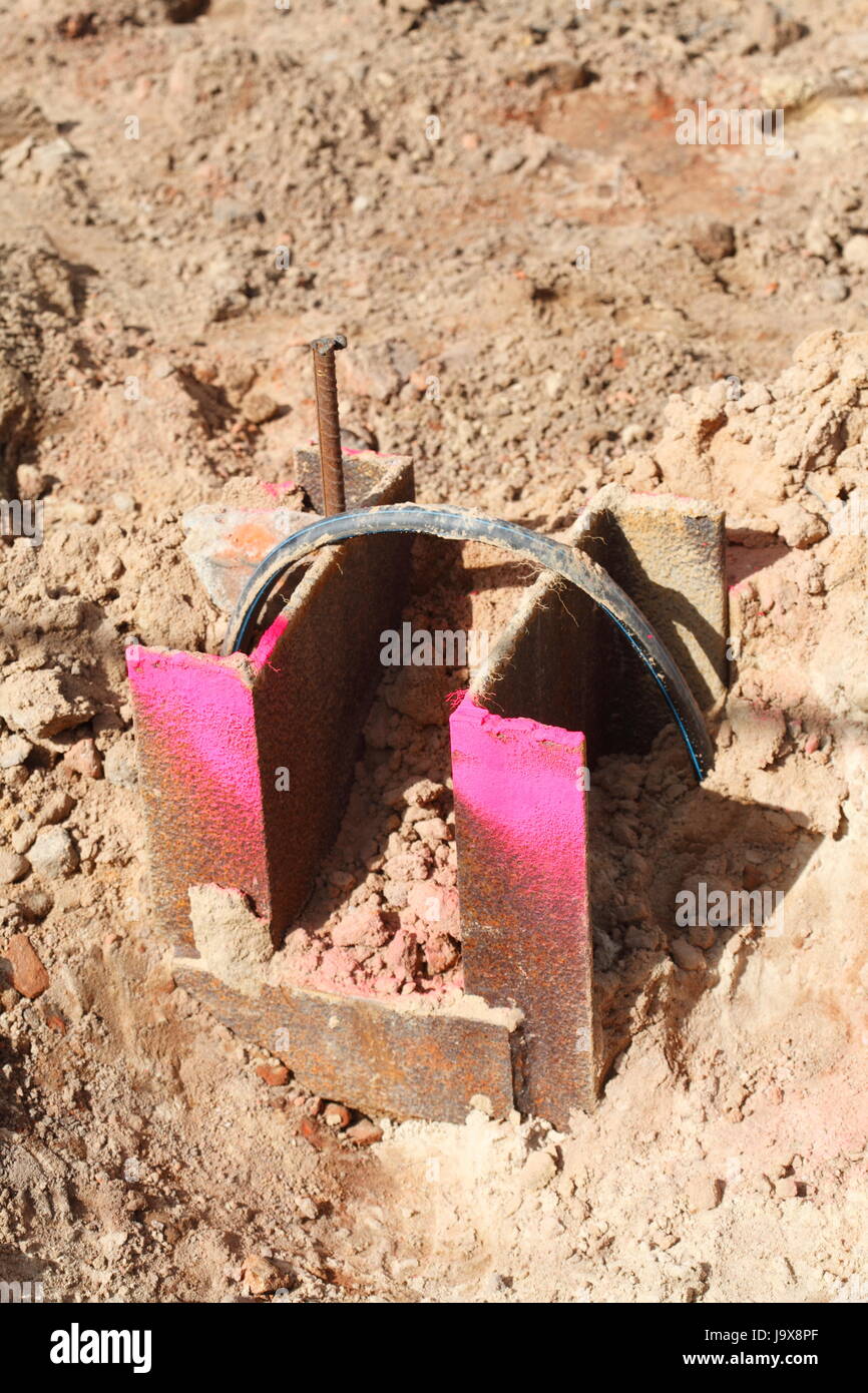 Steel Pillar, sand, Construction Site Stock Photo - Alamy