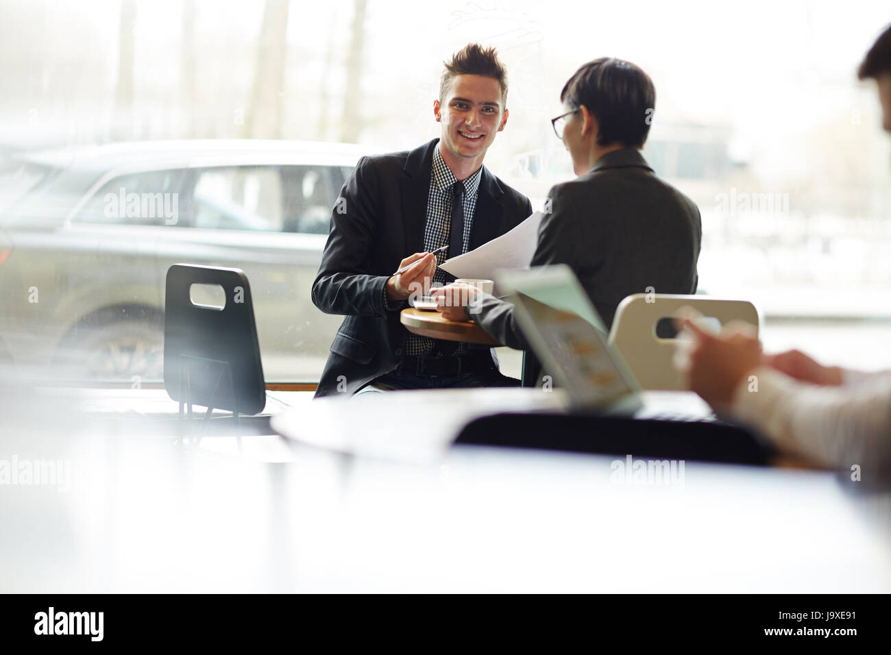 Successful agent hi-res stock photography and images - Alamy