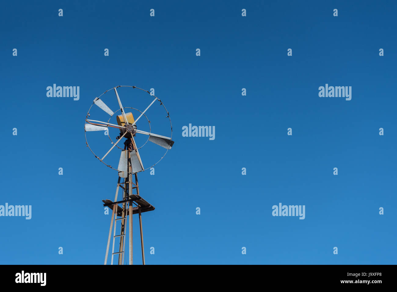 Rusted metal windmill hi-res stock photography and images - Alamy
