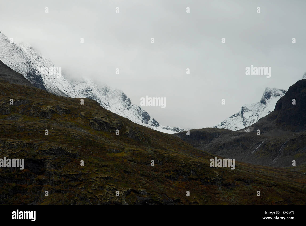 summit, rock, norway, climax, peak, disturb, snow, mountain, mountains ...