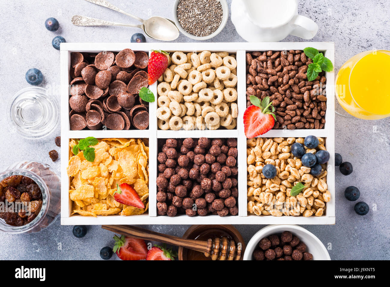 Quick breakfast cereals Stock Photo - Alamy