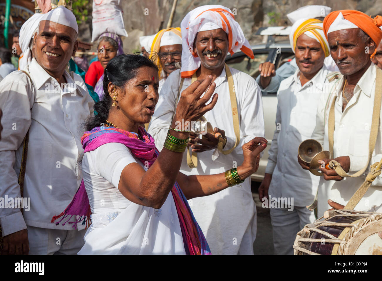 Vari maharashtra hi-res stock photography and images - Alamy