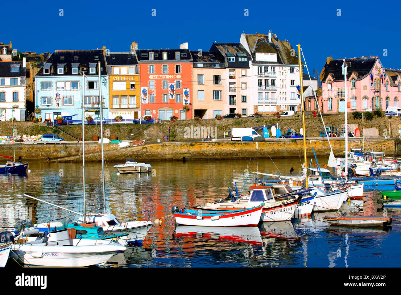 Douarnenez harbour hi-res stock photography and images - Alamy