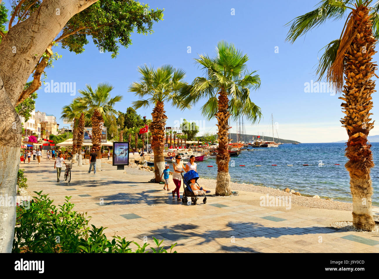 Bodrum bar street hi-res stock photography and images - Alamy