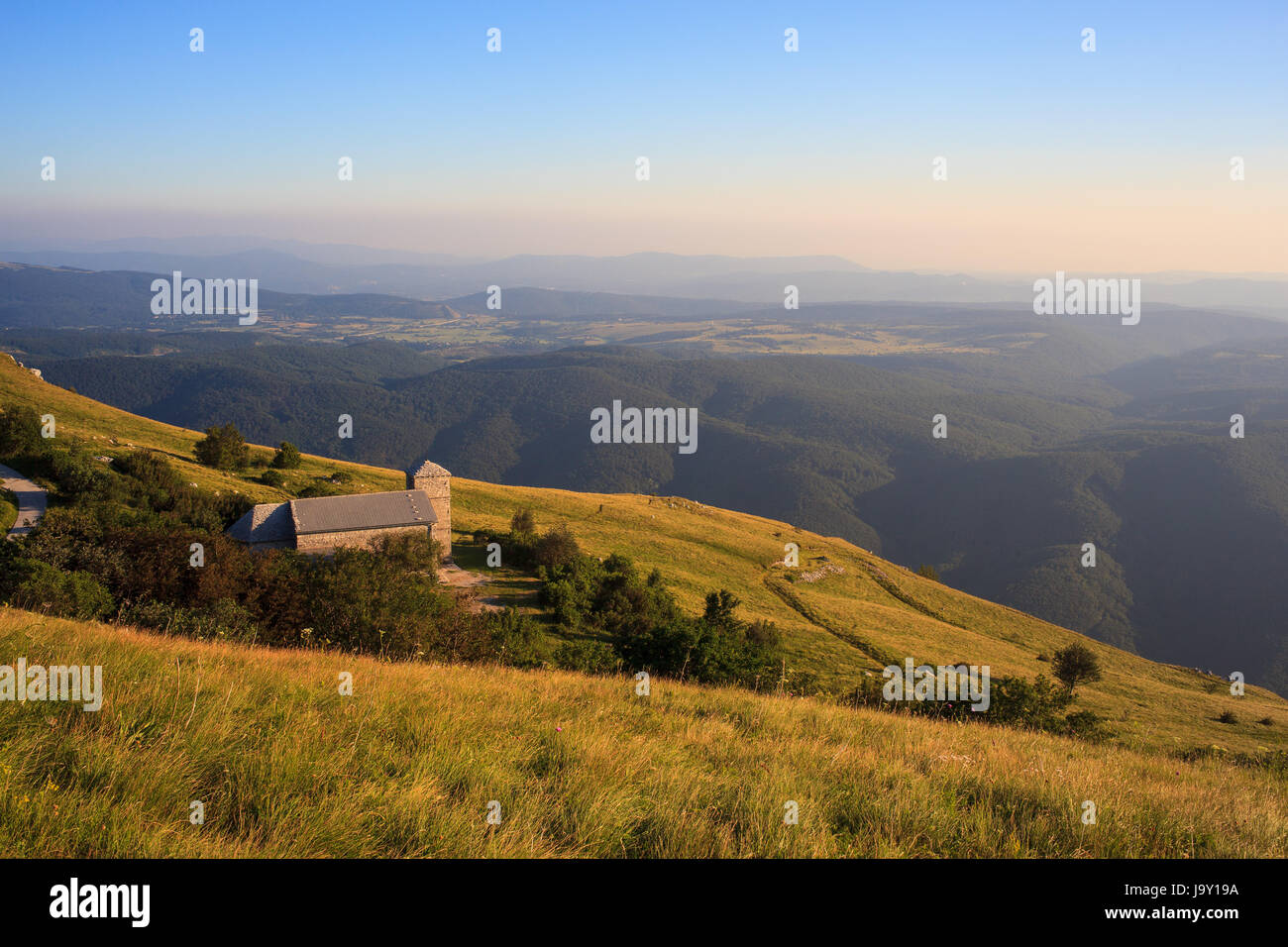 ground, soil, earth, humus, field, hoeing, mountain, meadow, grass ...