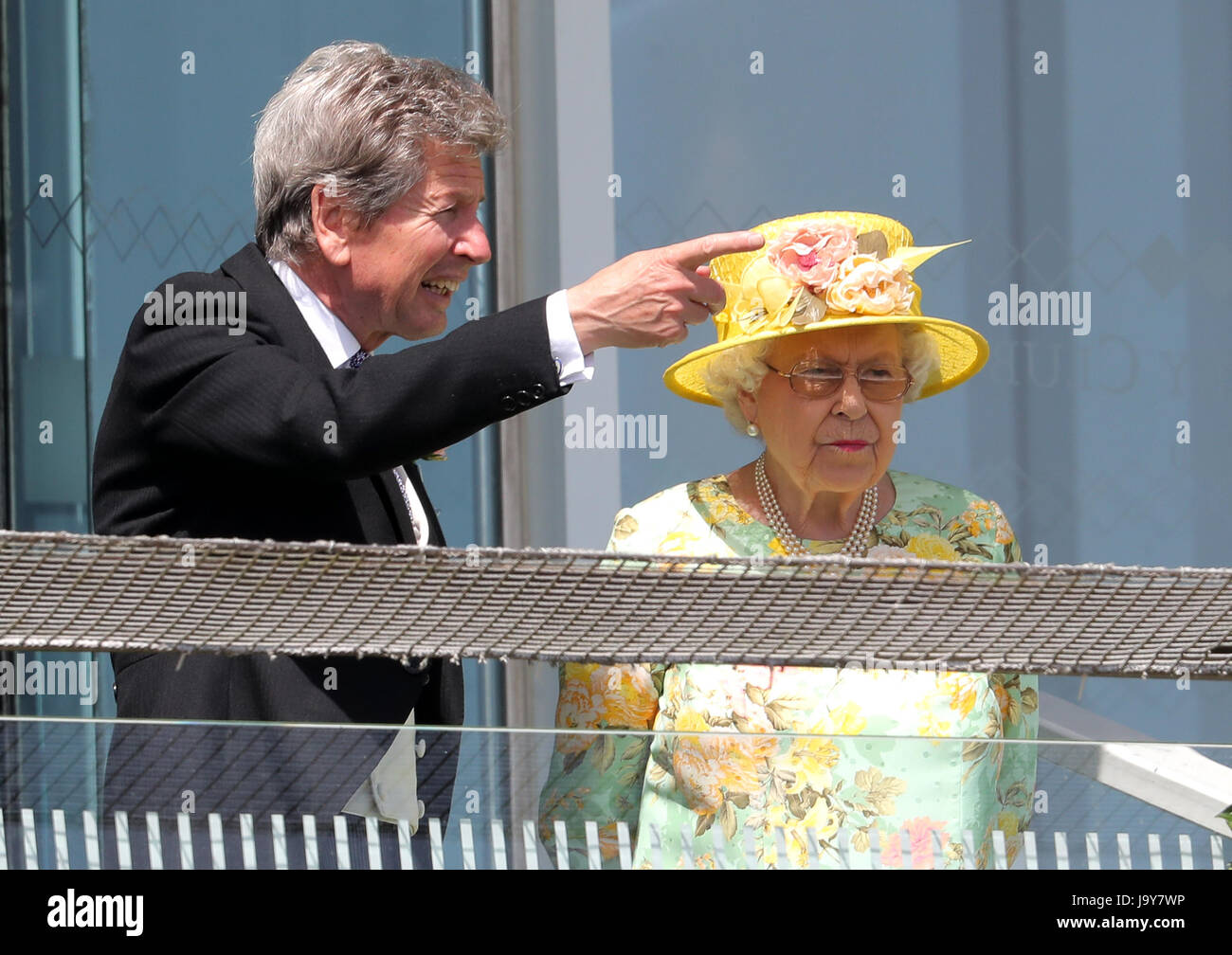 Queen Elizabeth II with her Racing manager John Warren on Derby Day of ...