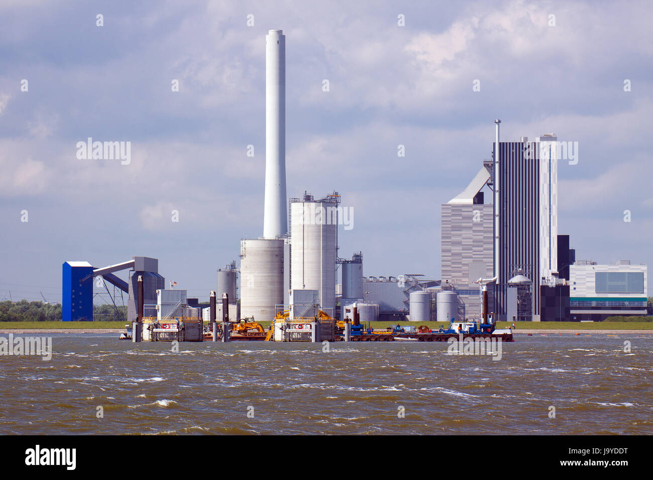 gdf suez energy power plant in wilhelmshaven Stock Photo - Alamy