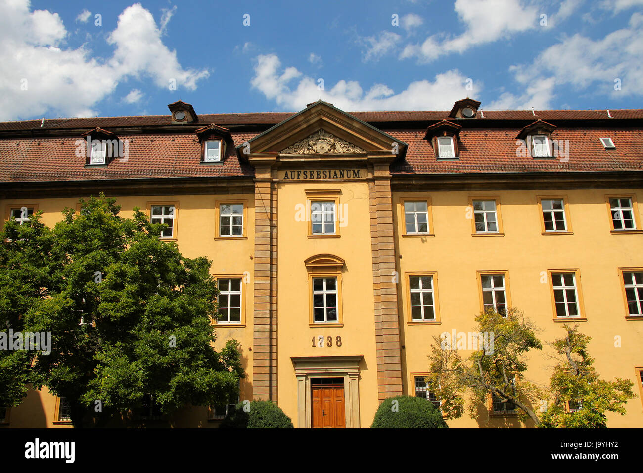 Aufse hi-res stock photography and images - Alamy