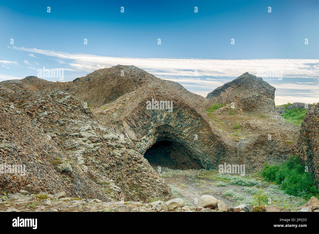 cave, iceland, stone, cave, formation, rock, column, scandinavia ...