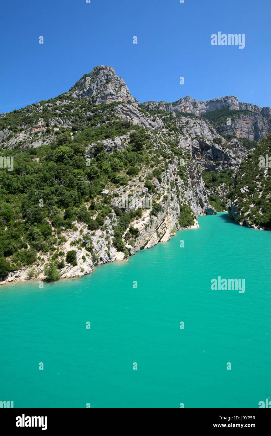 Lac de sainte croix sailing hi-res stock photography and images - Alamy