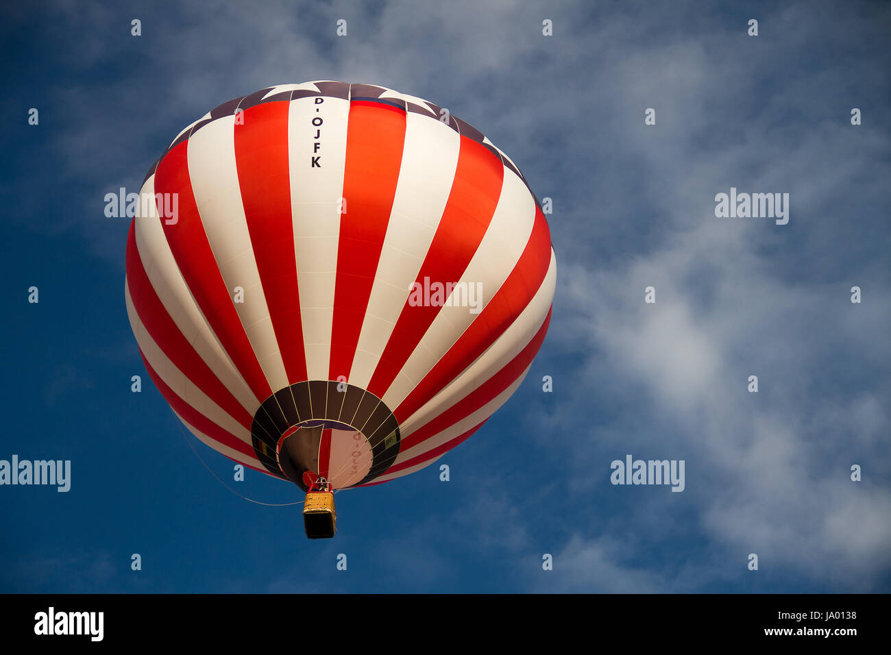 Hot air balloon ropes hi-res stock photography and images - Alamy