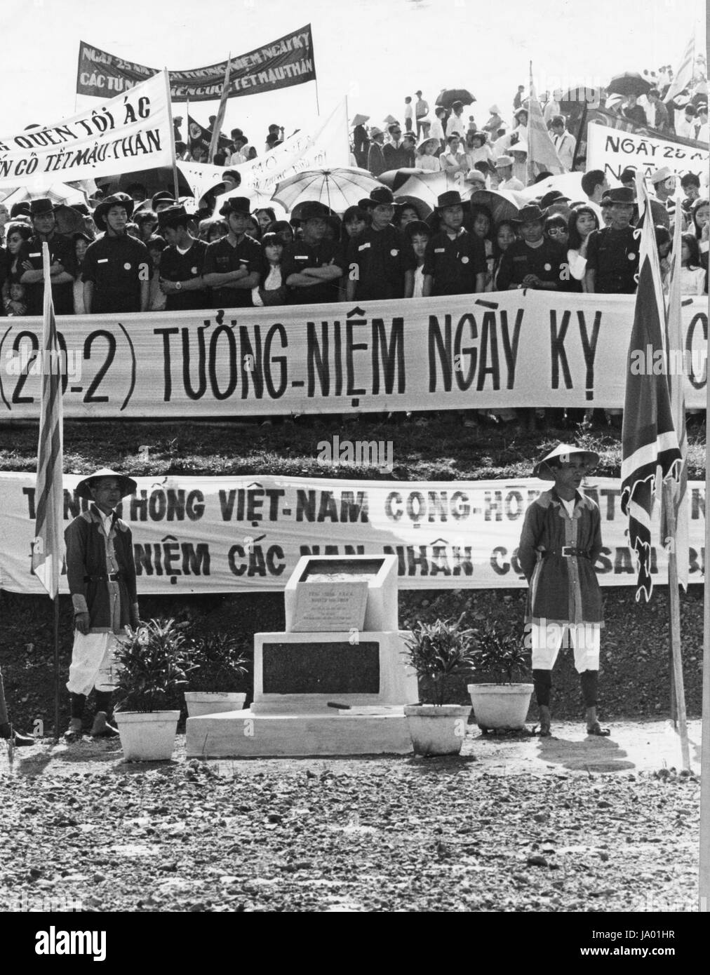 Tet offensive vietnam 1968 Black and White Stock Photos & Images - Alamy