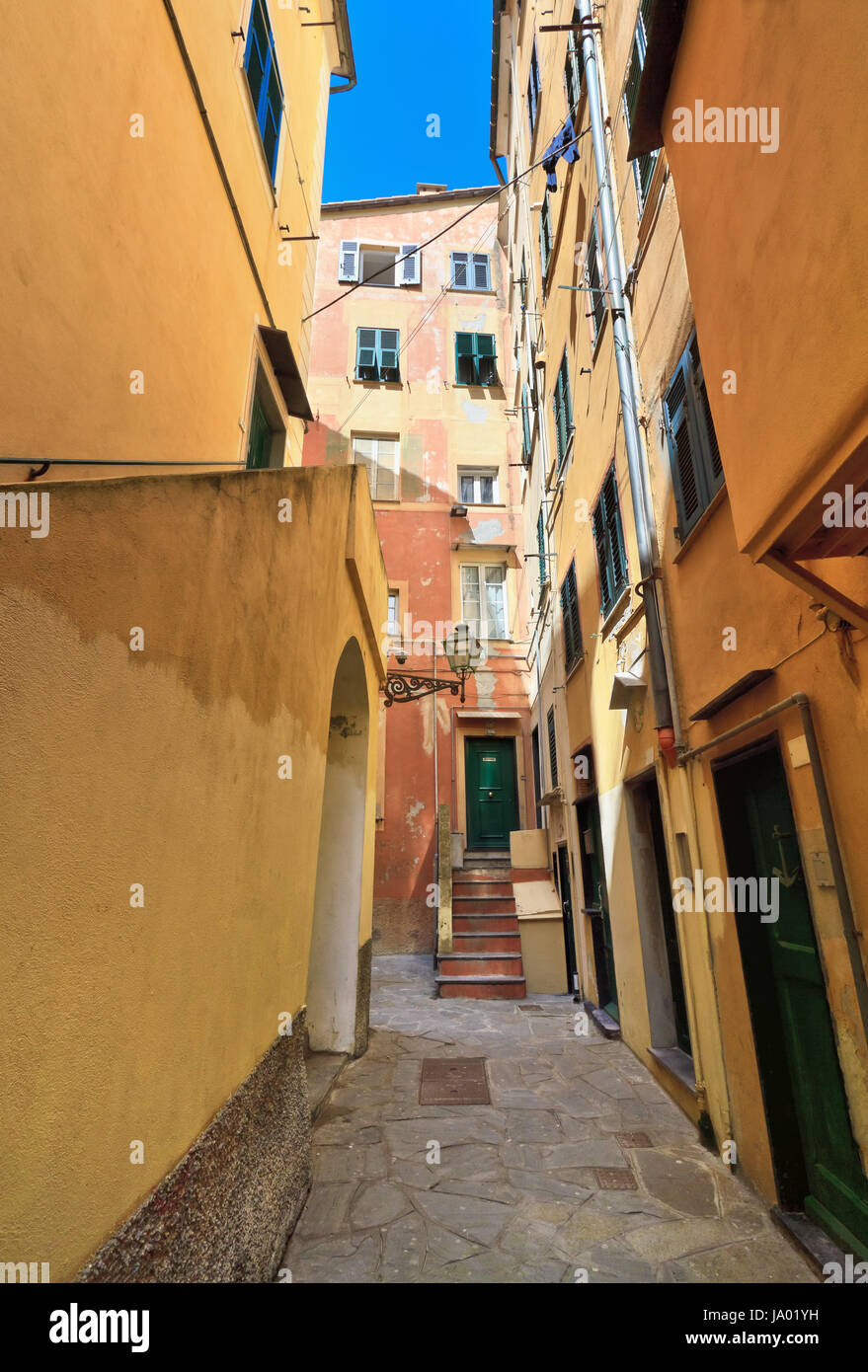 house, building, city, town, exterior, community, village, market town ...