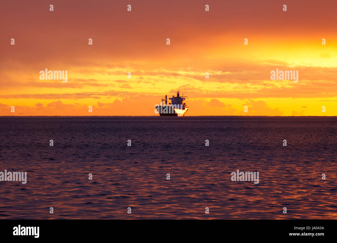 transport, boat, ship, salt water, sea, ocean, water, rowing boat ...