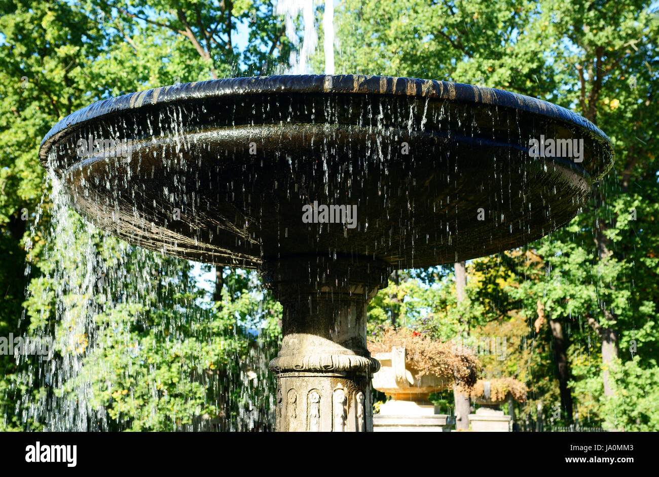 detail, partial view, fountain, trick fountains, wet, refresh, tank ...