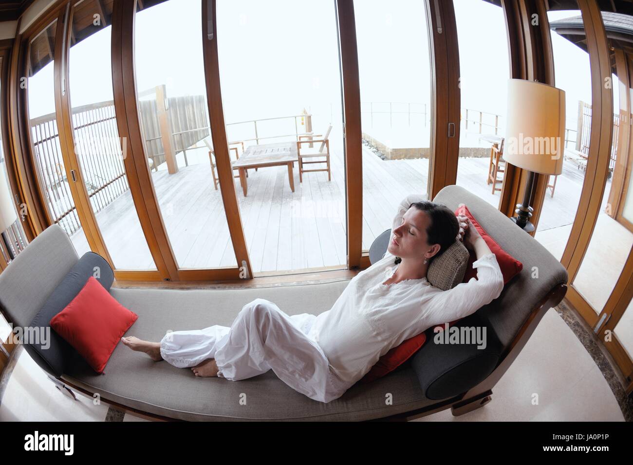 woman, wait, waiting, laugh, laughs, laughing, twit, giggle, smile ...