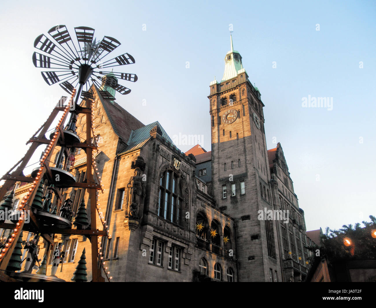 evening tendency, town hall, style of construction, architecture ...