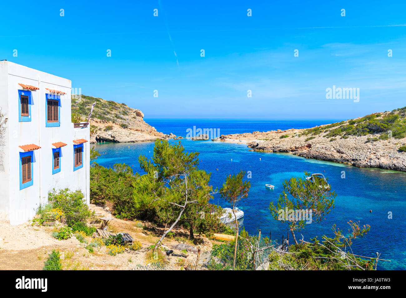 Rock house harbour island hi-res stock photography and images - Alamy