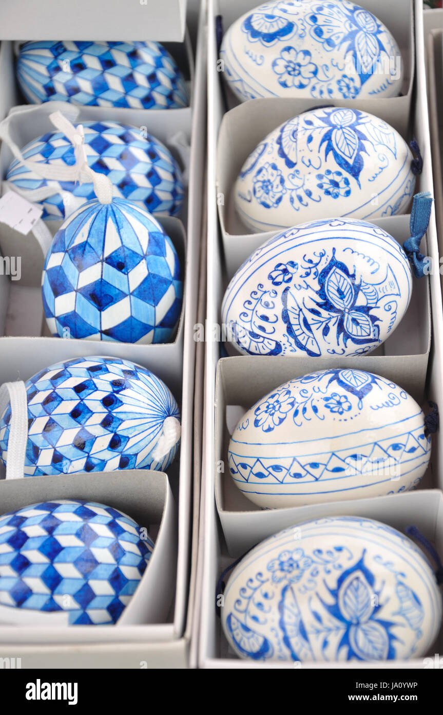 close, blue, objects, big, large, enormous, extreme, powerful, imposing ...