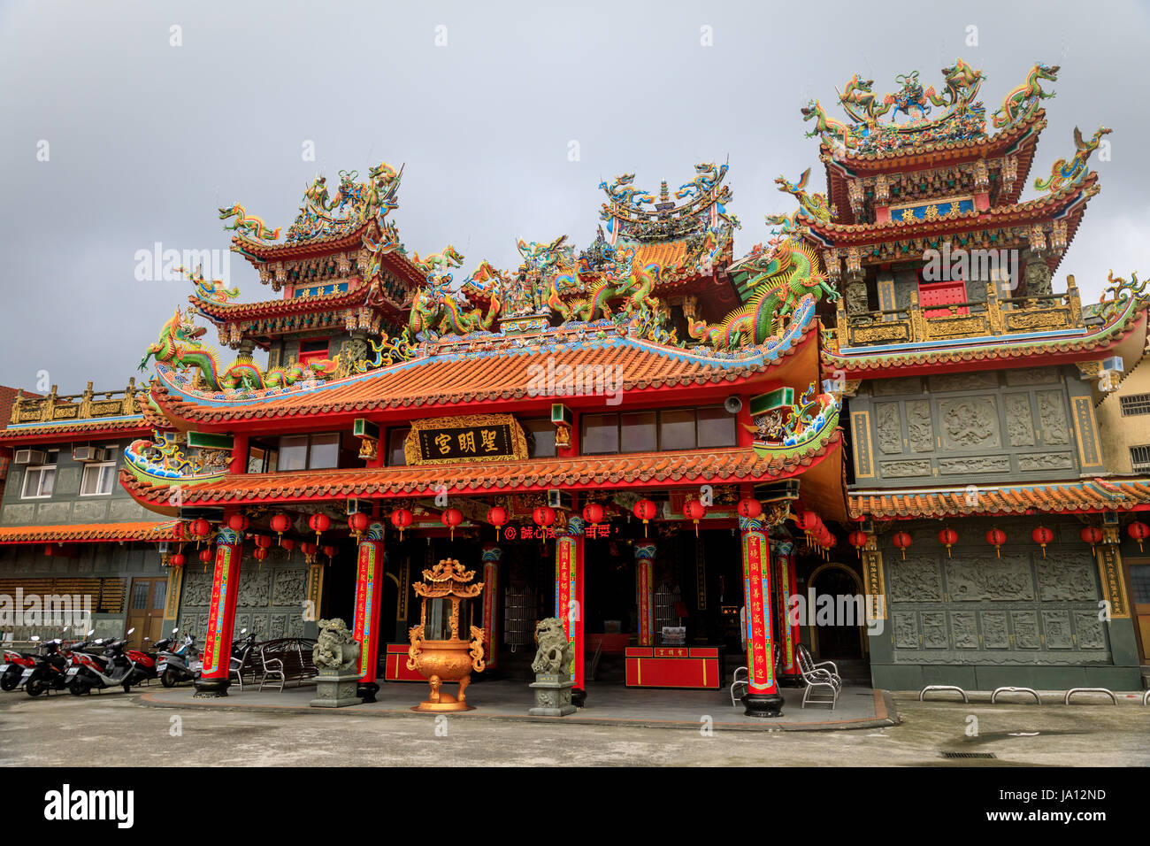 Cheng huang miao hi-res stock photography and images - Alamy