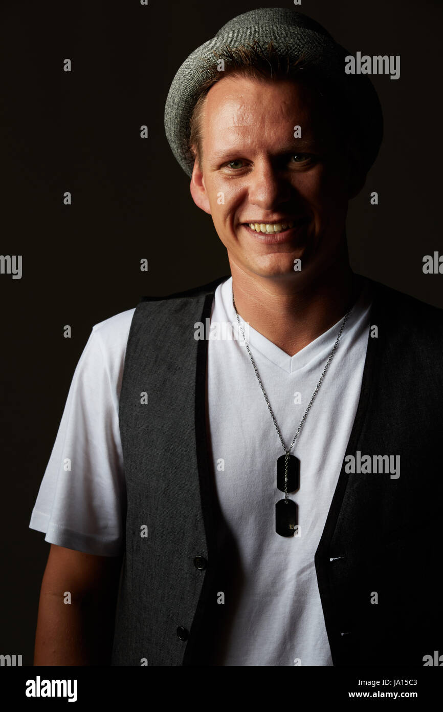 male, masculine, blank, european, caucasian, adult, adults, white, man ...