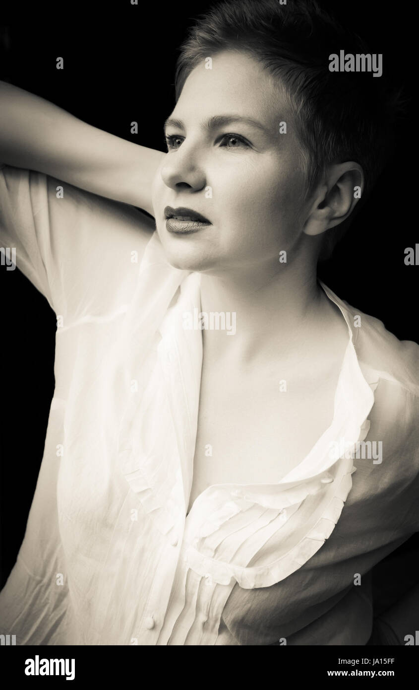 woman, beautiful, beauteously, nice, lady, female, face, portrait, bw ...