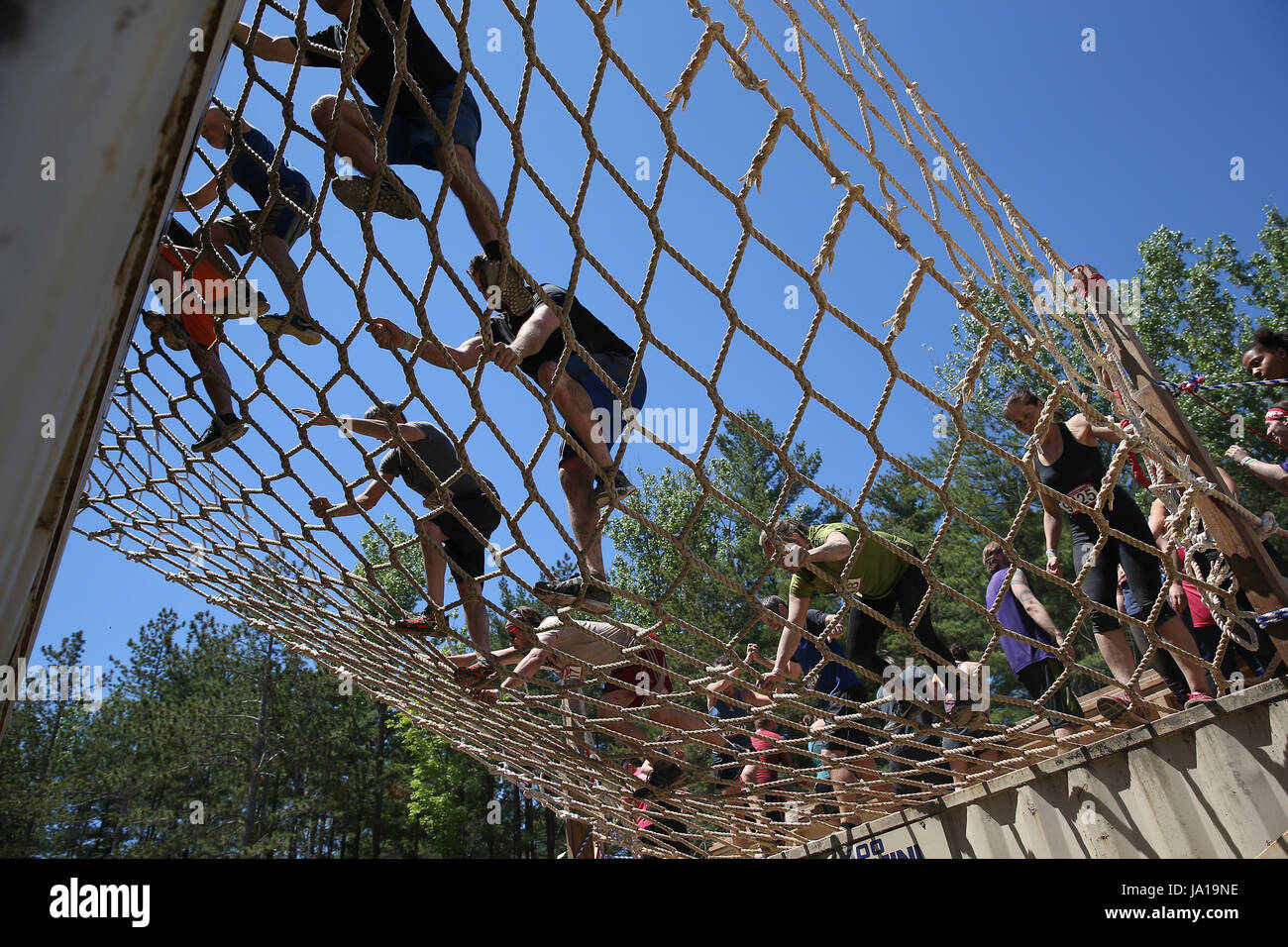 Kitchener, Ontario, Canada. 3rd June, 2017. Participants ran a 5 ...