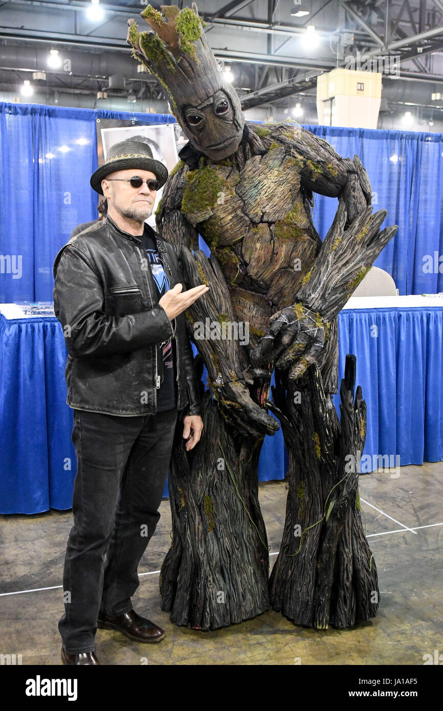 Guardians galaxy groot hi-res stock photography and images - Alamy