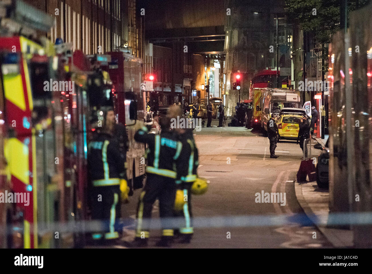 Entrance gate borough market hi-res stock photography and images - Alamy