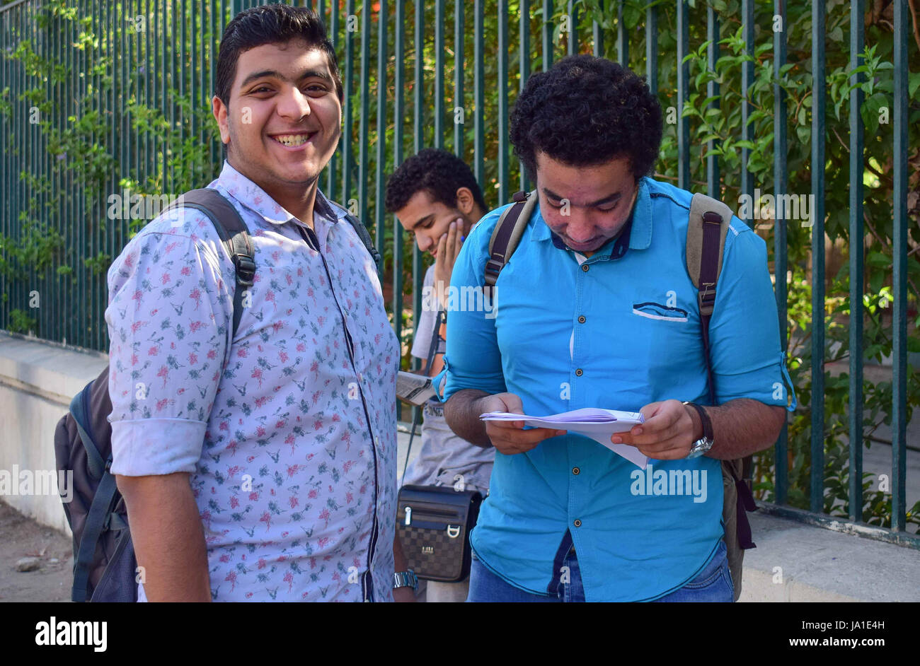 Cairo, Egypt. 4th June, 2017. Egyptian students stand outside their ...