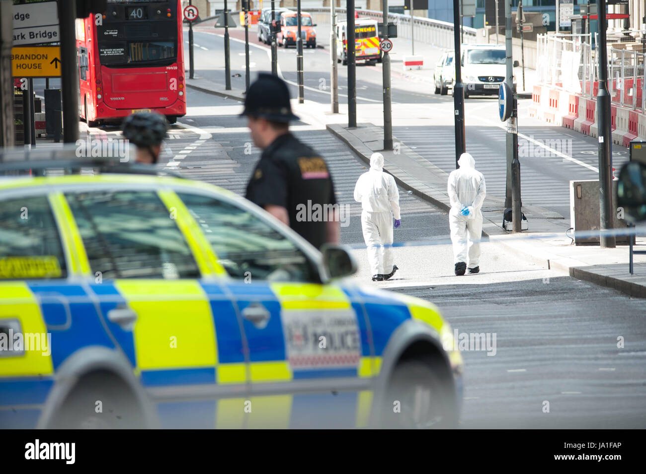 London England. 4th June 2017. Police forensic officers work on London ...
