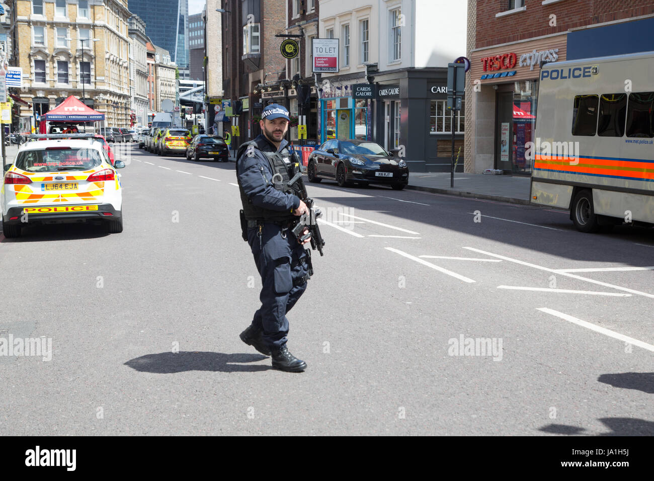 London following their meeting hi-res stock photography and images - Alamy