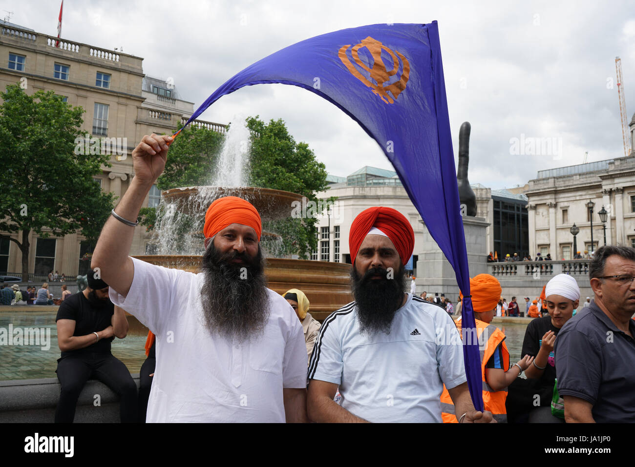 Trafalgar Square,London, UK. 4rd June 2017. Hundreds of Sikh's rally ...