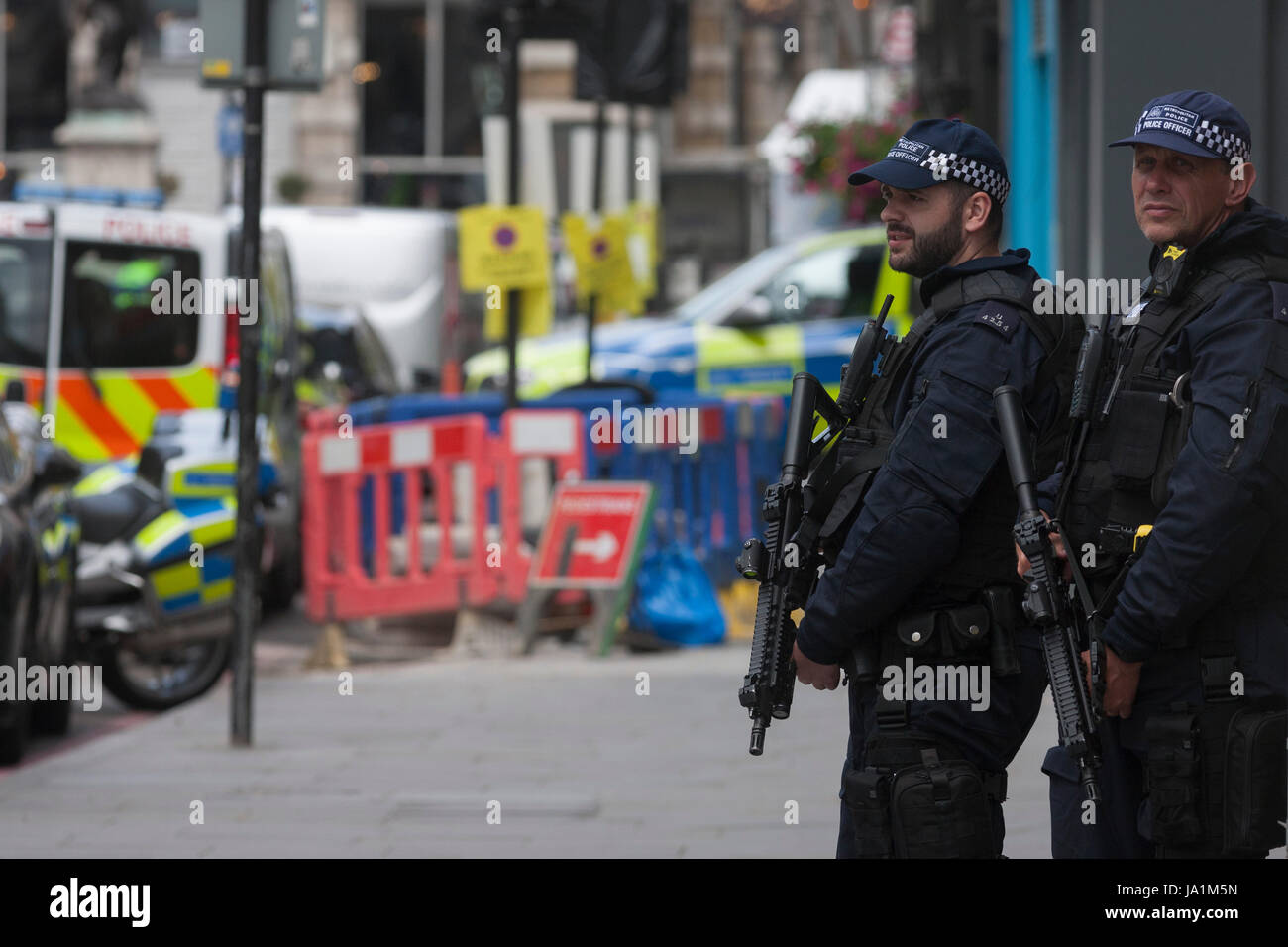 Sco19 hi-res stock photography and images - Alamy